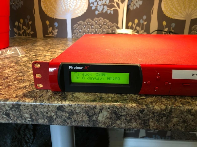 FIREBOX WATCHGUARD T1AE4 4 Port Gigabit Firewall X550e with feature key ...