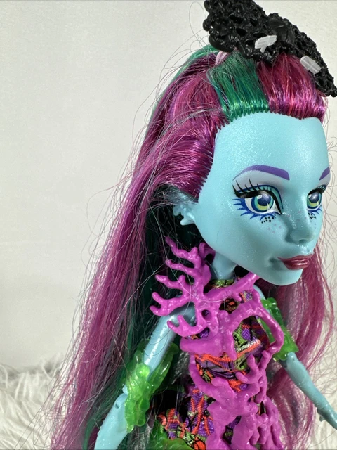 MONSTER HIGH GREAT Carrier Reef Posea Reef Mermaid Doll Near Complete ...