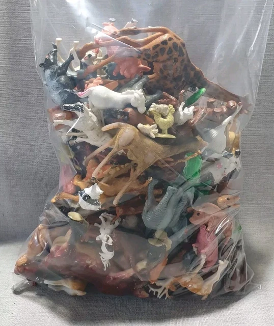 LOT OF 148 Vintage Miniature Toy Plastic Zoo Jungle Animal Figures Hong ...