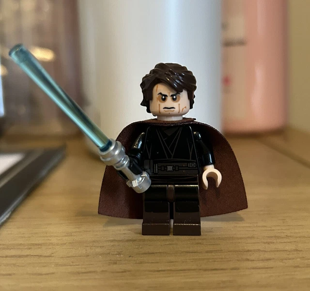 LEGO STAR WARS Anakin Skywalker Sith Face From 9526 With Lightsaber And ...