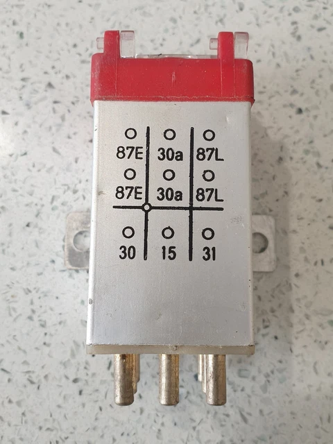 MERCEDES-BENZ 190E W201 W124 W126 SL R129 OVP Relay 2015403745 £20.00 ...