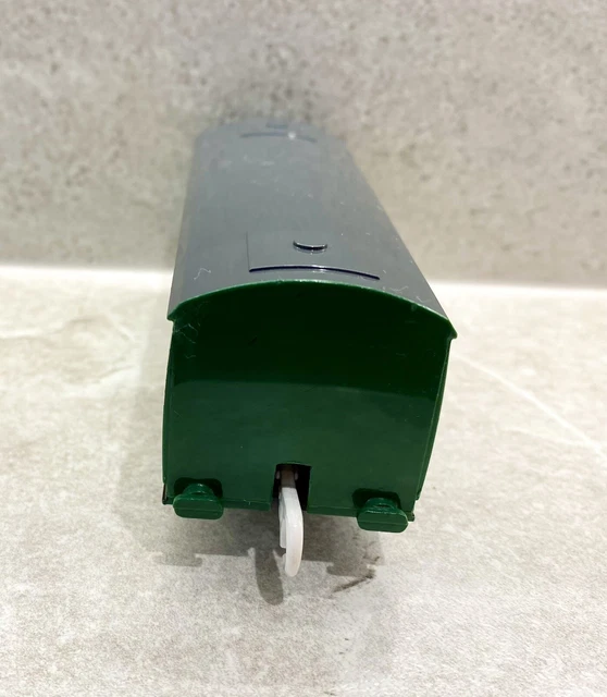 RARE! THOMAS THE Tank Engine & Friends Trackmaster Green Express Coach ...