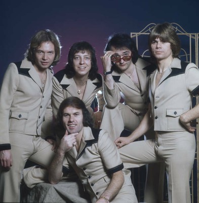 ENGLISH POP GROUP The Rubettes Posed In Matching Suits 1975 Old Music ...