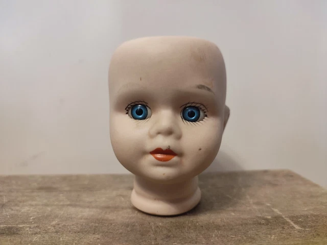 POUPEE ANCIENNE : Belle Tete De Poupée Ancienne En Porcelaine EUR 45,00 - PicClick FR