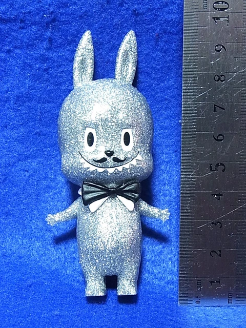 POP MART HOW2WORK Figure Labubu The Monsters Silver Gritter Near Mint ...