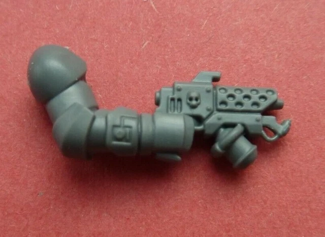SPACE MARINE PRIMARIS ASSAULT INTERCESSOR HAND FLAMER - Bits 40K £2.25 ...