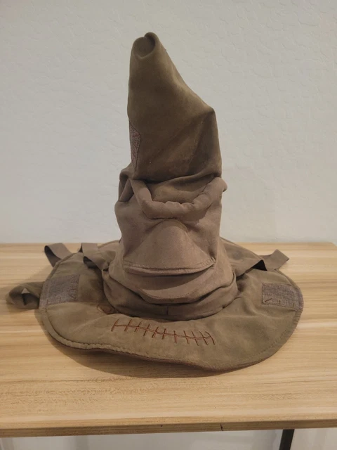 WIZARDING WORLD HARRY Potter Talking Animated Hogwarts House Sorting ...