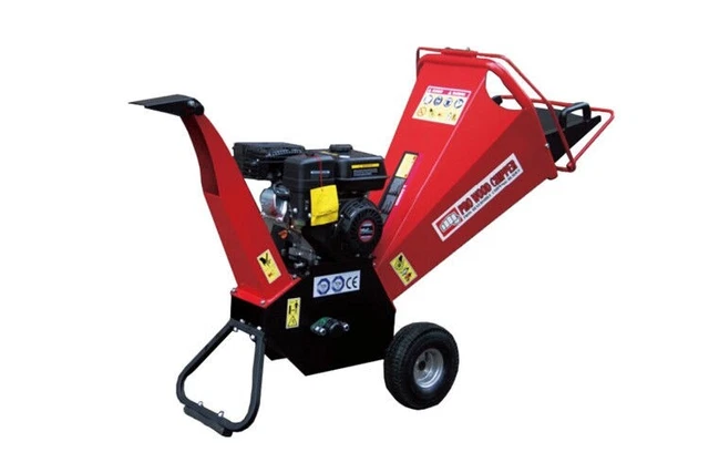 PRO WOOD CHIPPER, 196cc 6.5 hp, twin blade with 3" chipping capacity £ ...