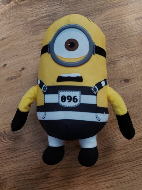 DESPICABLE ME 3 Minions Prison Boy Minion Soft Toy Plush £2.98 ...