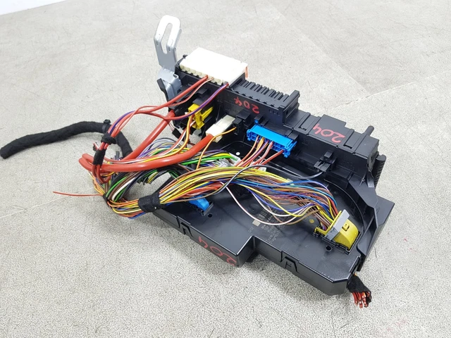 MERCEDES E-CLASS 13-16 S212 W212 Rear Control Module Fuse Relay Box £58 ...