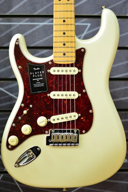 FENDER PLAYER PLUS Stratocaster, Left-Handed, Olympic Pearl - B Stock £ ...