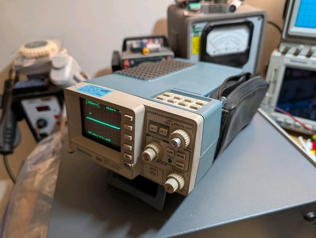 TEKTRONIX 222 DIGITAL Storage Oscilloscope - Tested - For Parts £75.21 ...