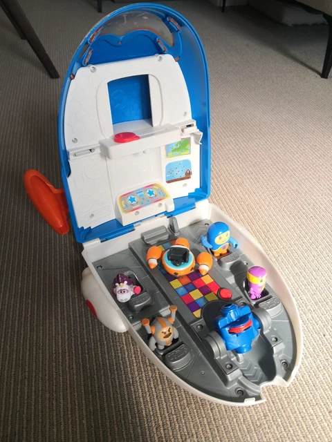 CBEEBIES GO JETTERS Toy Figure and jet pad lights and sounds all ...