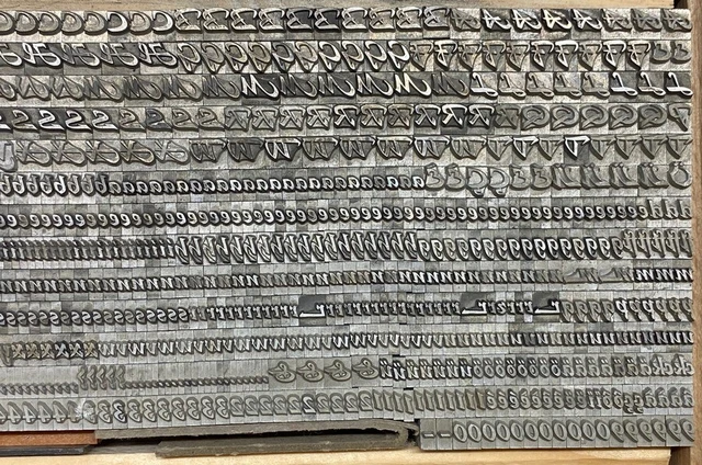 POLICE DE CARACTÈRES DERBY plomb lettres typographie imprimerie tampon ...