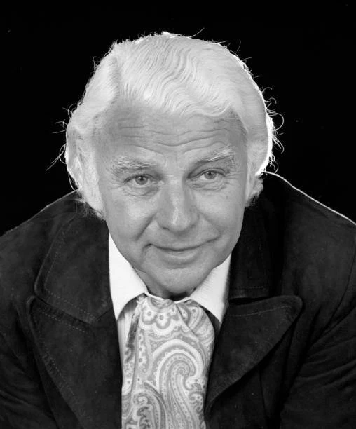 WELSH AUTHOR AND actor Emlyn Williams New York New York May 1974 Old ...