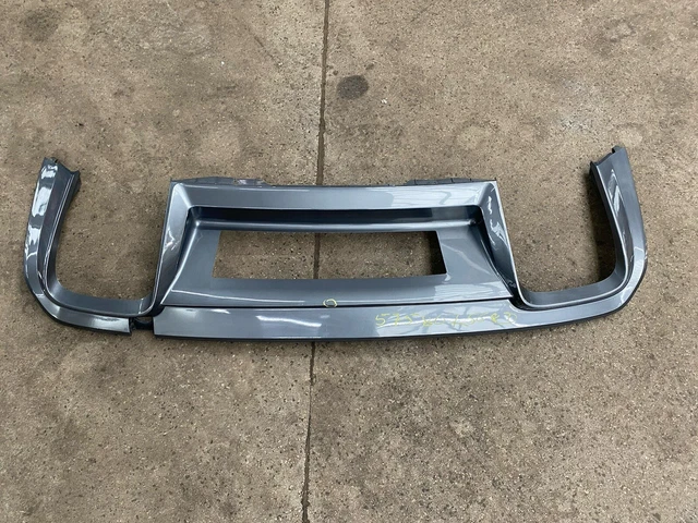 ORIGINAL SEAT ATECA CUPRA b.j.2018 Spoiler hinten Diffuser 575807568D ...