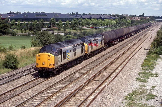 ORIGINAL 35MM SLIDE BR Class 37s no. 37521/37220 at Maidenhead +rights ...