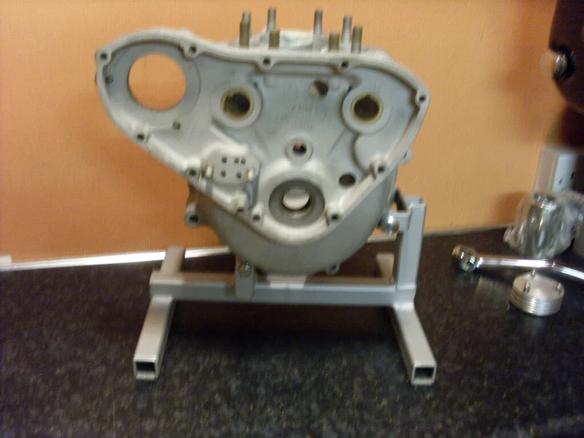 TRIUMPH PRE UNIT engine stand 500 cc and - 650 cc etc £38.99 - PicClick UK