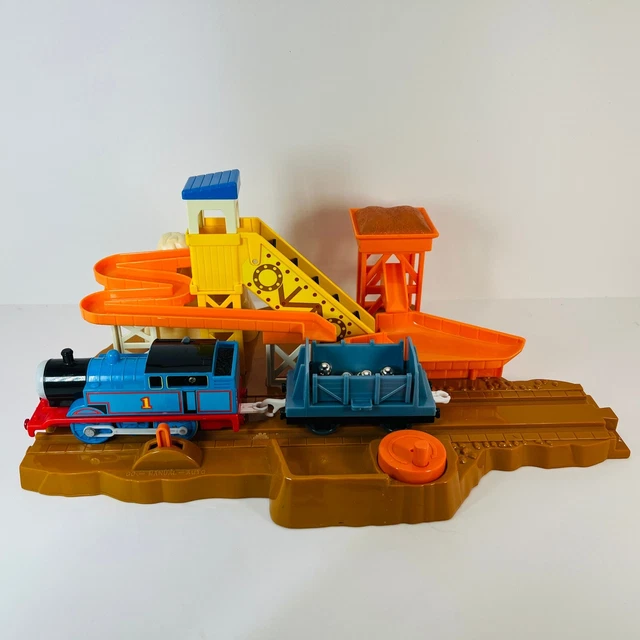 THOMAS & FRIENDS Trackmaster Sodor Quarry Loader Set COMPLETE - Tomy ...
