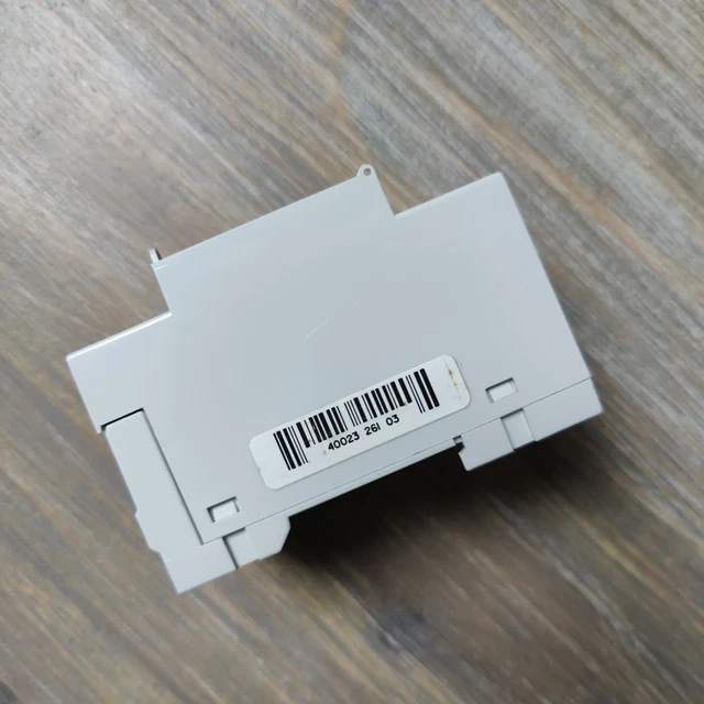 INTERRUPTEUR HORAIRE LEGRAND 037 53 230V MicroRex QT31 Minuterie Rail ...