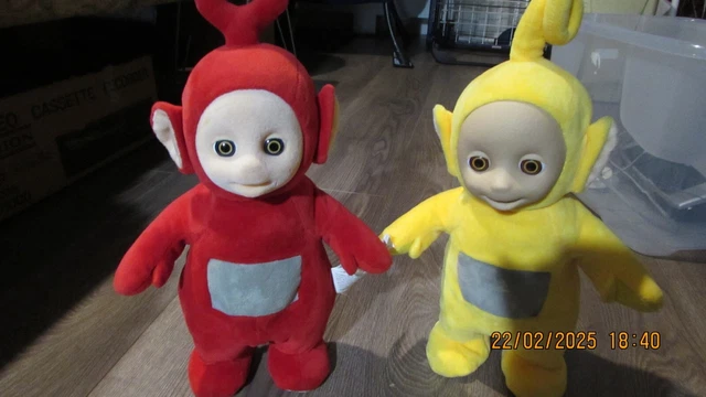 TELETUBBIES JUMPING AND Talking Po and Laa Laa 14" Plush Electronic ...
