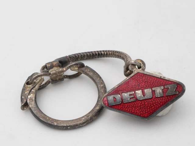PORTE CLÉS ANCIEN - Émaillé - Keychain - Tracteurs Deutz - Saint ...