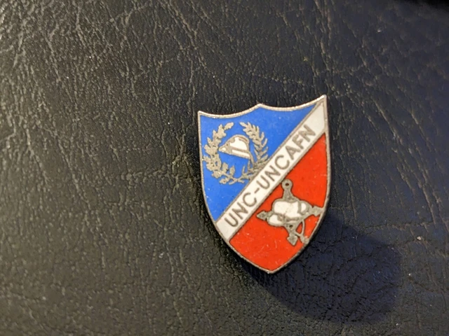 PINS INSIGNE MILITAIRE UNC UNCAFN Union Nationale des Combattant ...