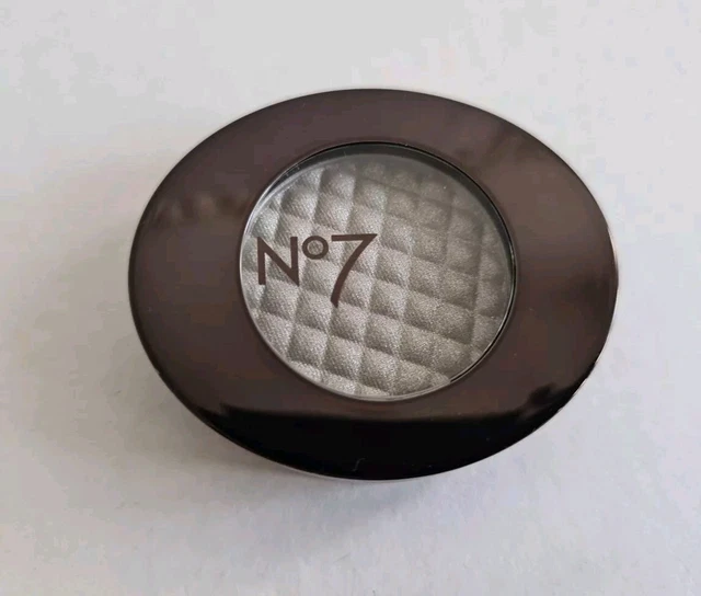 BOOTS NO7 SILVER LIGHTENING Stay Perfect Eyeshadow 1.9g NEW Unused FREE ...