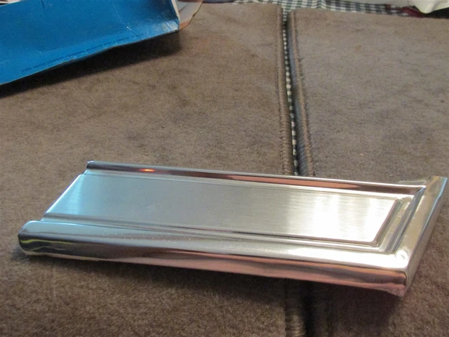 NOS 1980 1981 Ford F100 F150 F250 F350 BRONCO Rh Avant FENDER Arrière ...