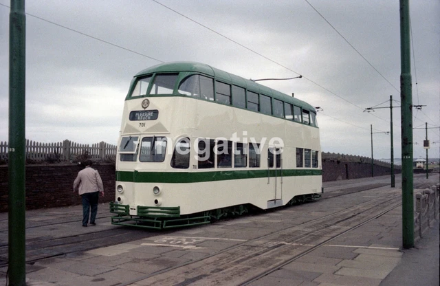 BLACKPOOL BISPHAM BALLOON TRAM 701 EXPERIMENTAL LIVERY 1983 35mm ...