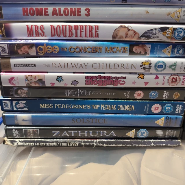 32 CHILDREN CLASSIC Films DVD Job Lot Bundle Kids Live Action Movies ...