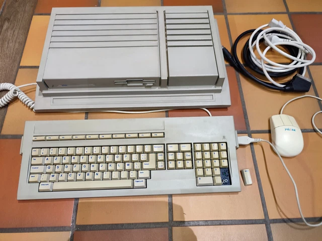 ATARI MEGA STE + clavier azerty et souris (Tos 2.06 FR, 4Mo) EUR 500,00 - PicClick FR