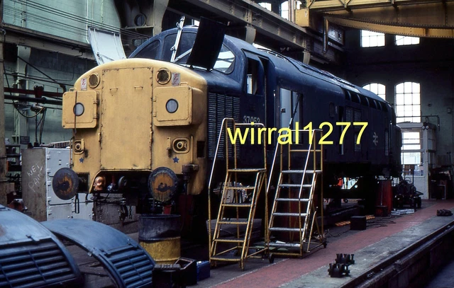 6X4 RAILWAY PHOTOGRAPH Class 37 37053 at Doncaster Works 05.83 £1.00 ...