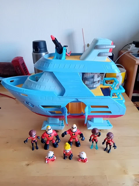 DISNEY PIXAR INCREDIBLES 2 Hydroliner Large Toy Boat £21.52 - PicClick UK