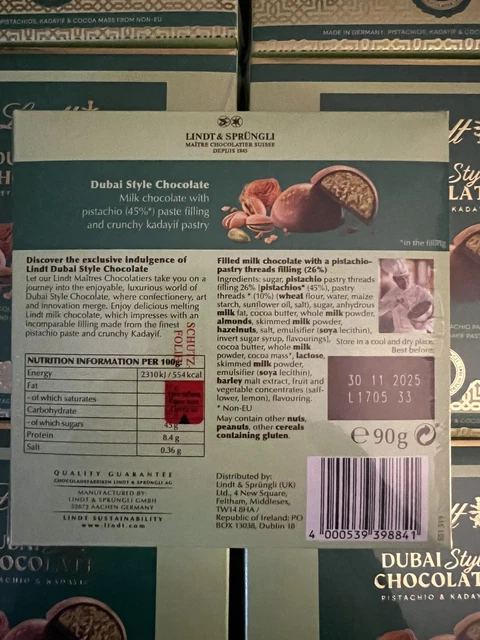 LINDT DUBAI STYLE Chocolate Pralines Pistachio & Kadayif Bar Lindor 40 ...