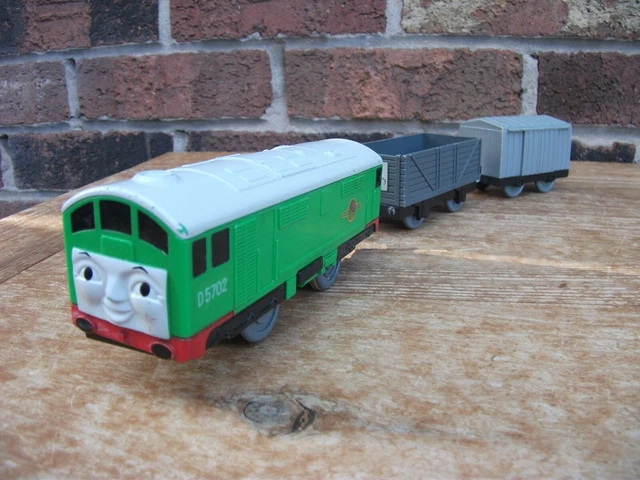 THOMAS THE TANK Engine & Friends Tomy Trackmaster Train - Boco & Trucks ...