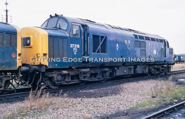 ORIGINAL RAILWAY SLIDE: Class 37 Diesel 37218 1989 D-465 £3.49 ...