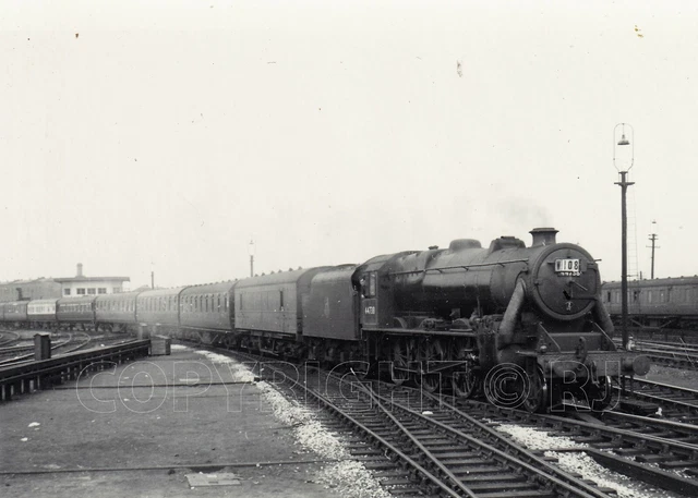 1 BLACK & WHITE 7x5 BR STEAM RAILWAY PRINT PHOTOGRAPH.1960`s £1.10 ...