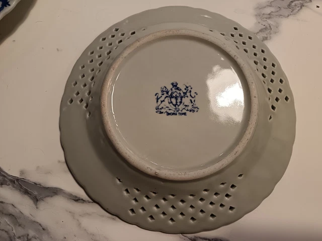 CHINESE STYLE IRONSTONE Stamped Blue & White Pierced-Rim Plate Lattice ...