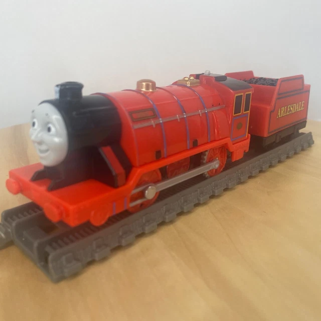 THOMAS THE TANK Engine Trackmaster Revolution Train Mike with Tender ...