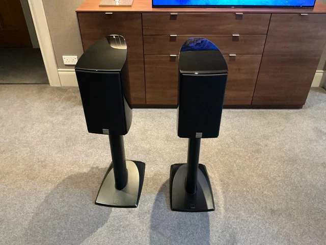 DALI EPICON 2 speakers, Beautiful condition with Dali stands . £2,250. ...