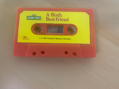 BIRD'S BEST FRIEND Sesame Street 14155 Golden Read Along Book ...