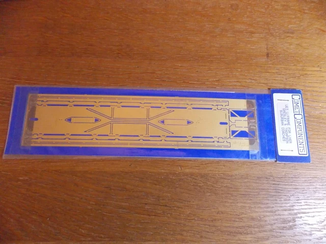 COMET CHASSIS KIT UE3 UNDERFRAME for LNER GRESLEY SUBURBAN COACH. OO ...