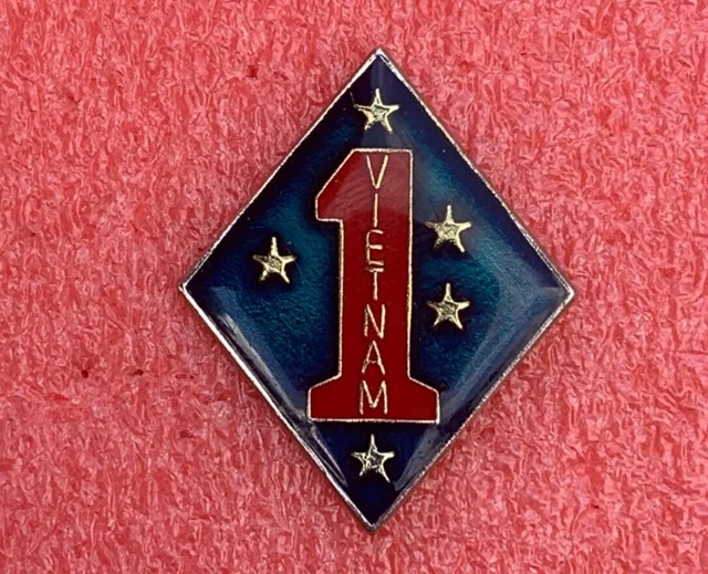 T33 PINS USMC 1st MARINE Division US Marines Corps Nam Vietnam War ...