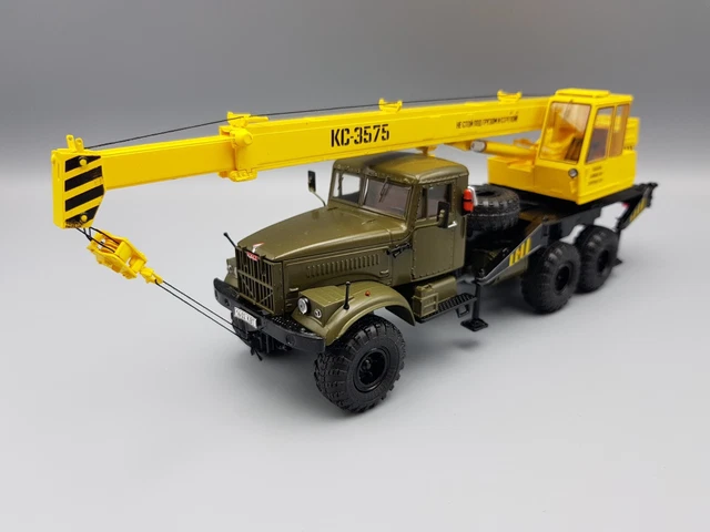 1/43 START SCALE Models KrAZ 255B grue (vert ) réf SSM1185 EUR 100,00 ...