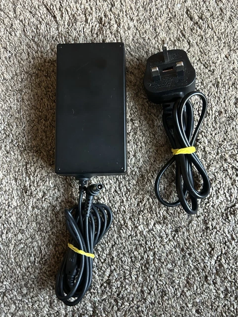 SAMSUNG HW-7501 CURVED Soundbar + Remote Power Lead & Optical Cable ...