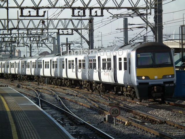 CLASS 321 321431, 4 car EMU, in National Express branded GA at ...