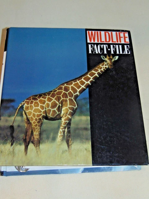 VINTAGE 90S WILDLIFE Fact-File Cards and Binder Animals Groups 3 - 11 ...