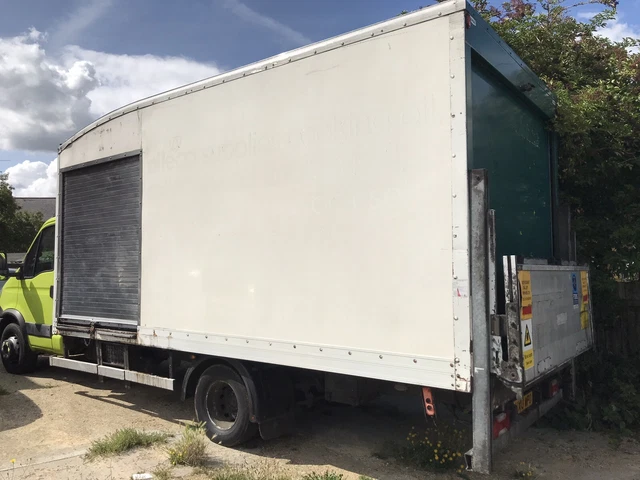 IVECO DAILY LUTON BOX BODY only with TAIL LIFT Storage Box UNIT 2013 £ ...