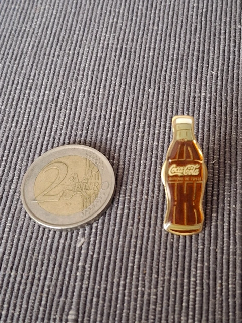 PIN'S PINS ALIMENTATION Boisson Coca Cola Bouteille Enamel Esso EUR 4,50 - PicClick IT